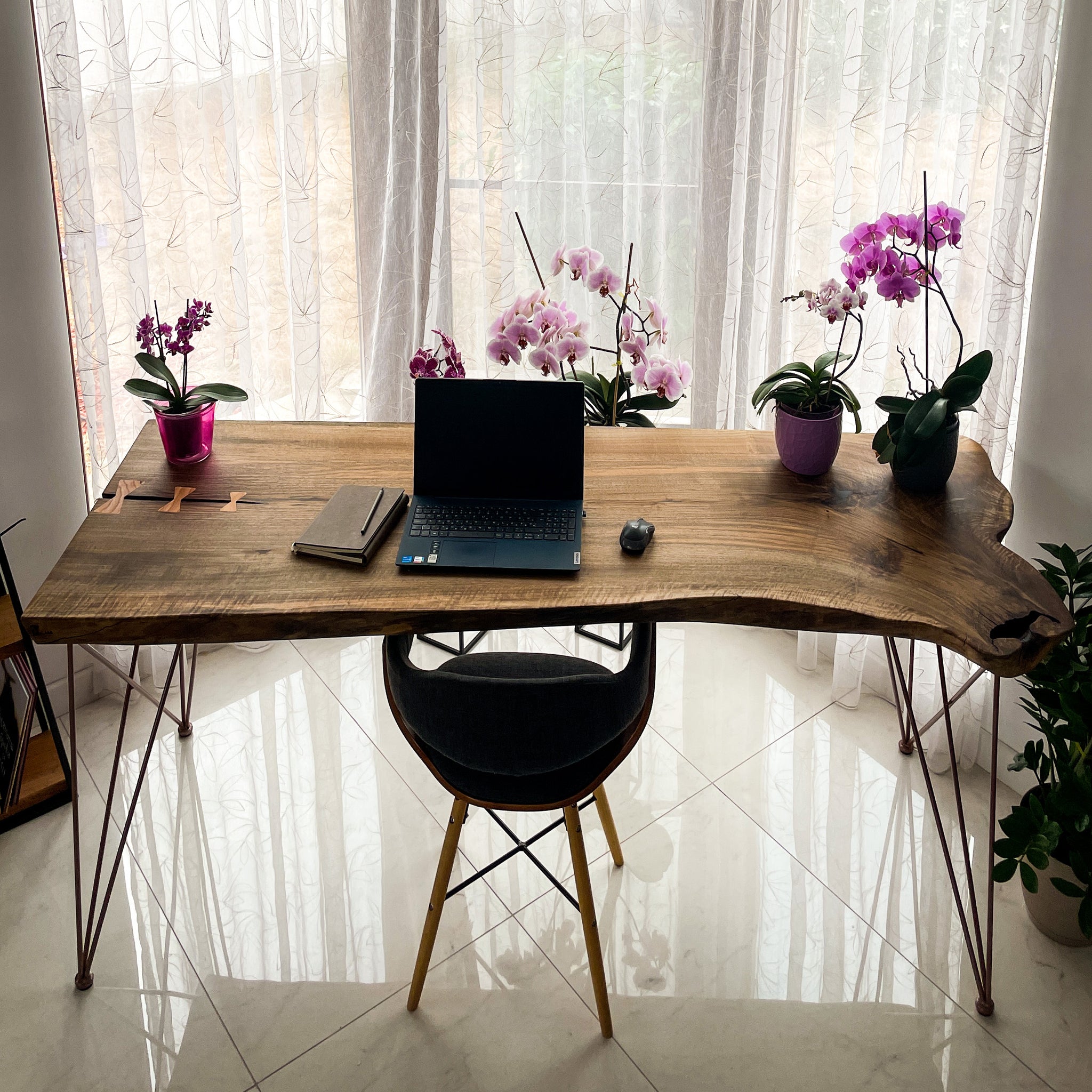 ER Casa: Custom Wood Furniture, Epoxy Resin River Tables and Cabinets